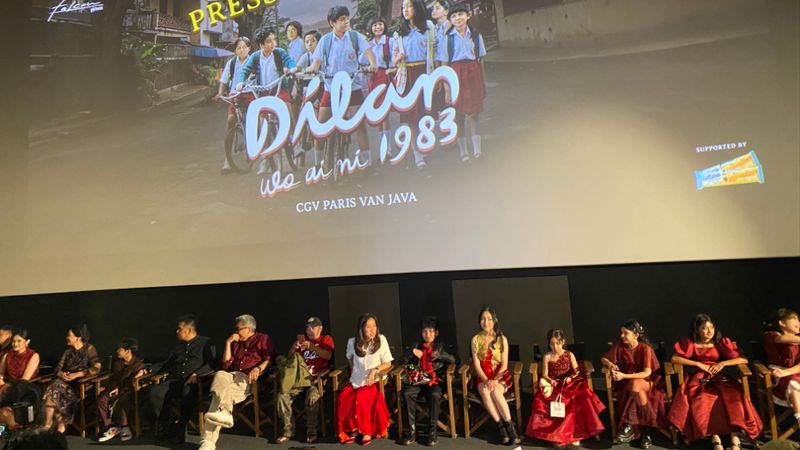 Main Film Dilan 1983: Wo Ai Ni, Muhammad Adhiyat dan Malea Emma Ungkap ...