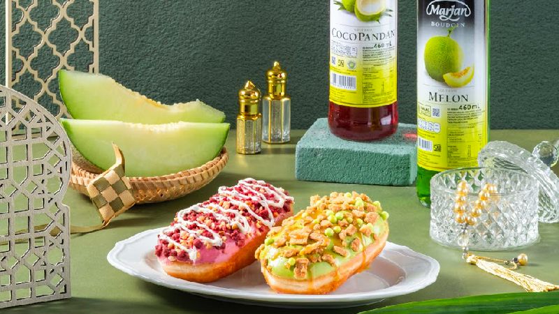 Kolaborasi Krispy Kreme X Sirup Marjan, Ada Donat hingga Minuman Rasa ...