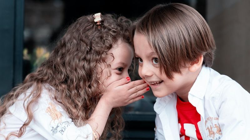 Apa Itu Dialek dan Apakah Berbeda dengan Bahasa? - ERA.ID