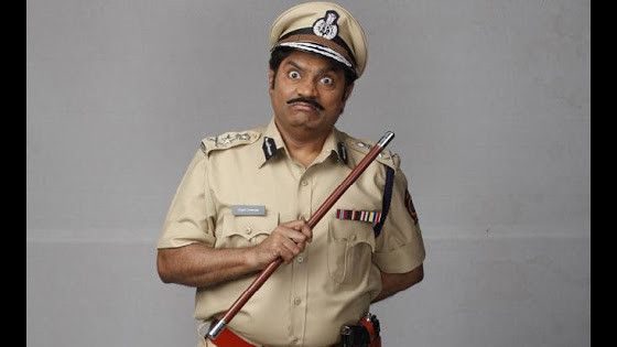 Mengenang Johnny Lever, "Polisi India" Andalan Anak 90-an - ERA.ID