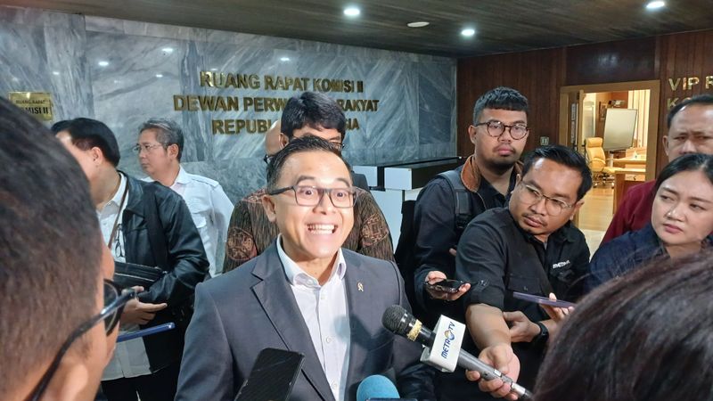 Pemerintah Klaim Aturan Tni Polri Bisa Isi Jabatan Asn Bukan Untuk