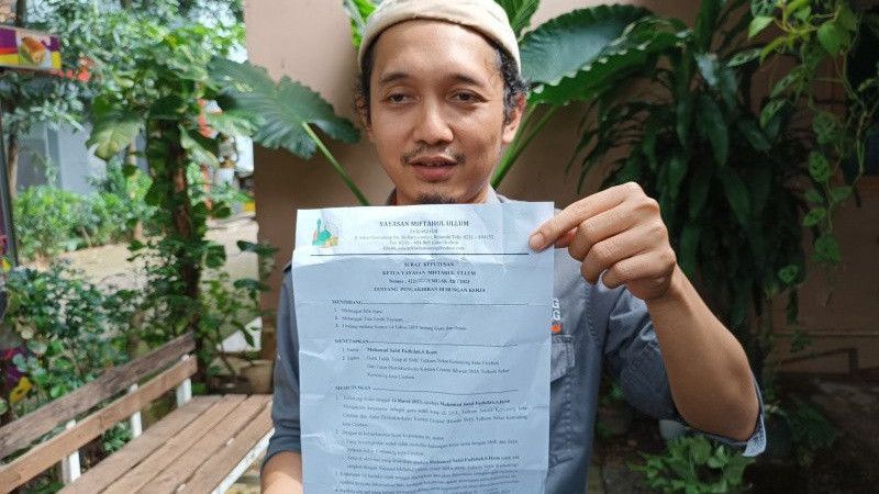 P2G Kecam Pemecatan Guru SMK di Cirebon yang Kritik Ridwan Kamil Lewat Medsos - ERA.ID
