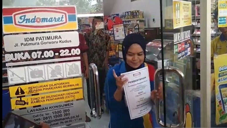 Viral, Pria Ini Tak Mau Bayar Belanjaan Malah Nunjukin Kartu Ormas - ERA.ID