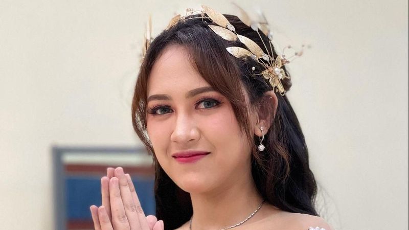 Fakta Happy Asmara Kesurupan hingga Dirasuki 2 Makhluk Gaib - ERA.ID