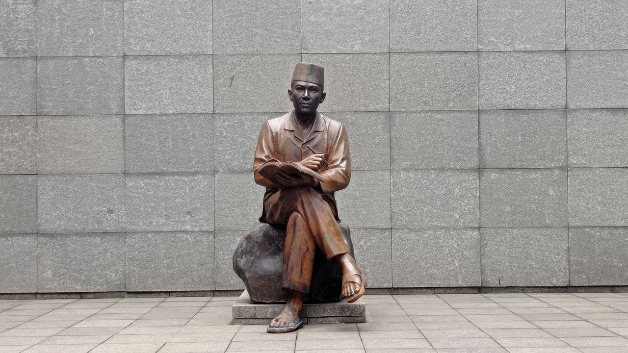 Ridwan Kamil Bakal Bangun Patung Soekarno di Bandung, PDIP Jabar ... Ridwan Kamil Bakal Bangun Patung Soekarno di Bandung, PDIP Jabar ...