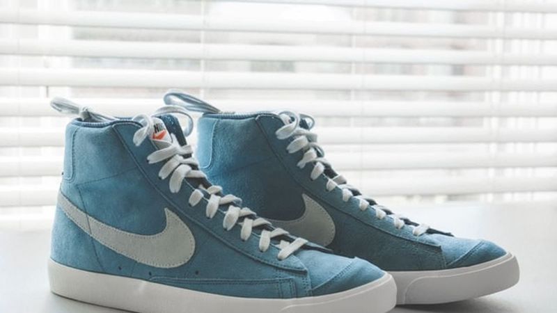 Bagaimana Cara Merawat Sepatu Suede? Simak Penjelasannya di Sini - ERA.ID