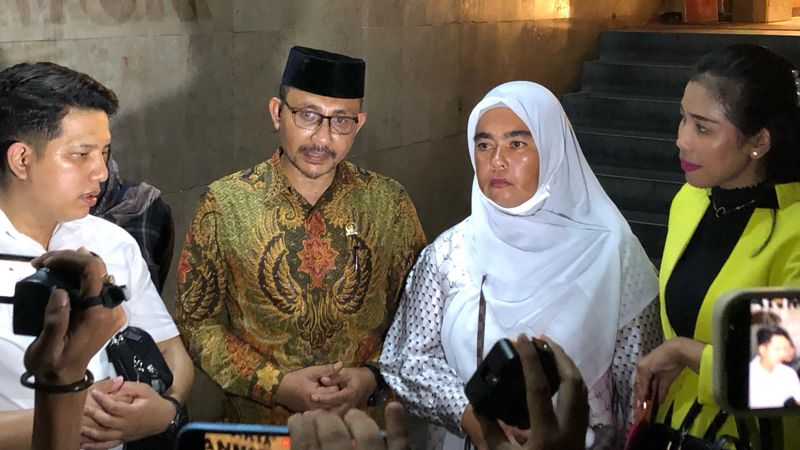 Ibu Imam Masykur Mau Ipar Anggota Paspampres Dijerat Pasal Pembunuhan Berencana - ERA.ID