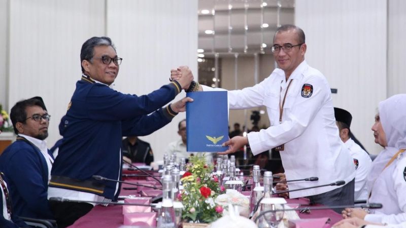 Profil Ahmad Ridha Sabana, Ketua Umum Partai Garuda - ERA.ID