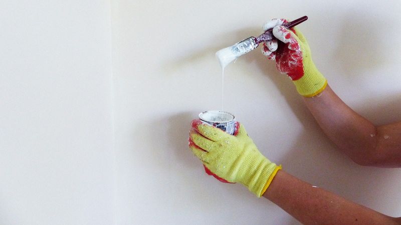 Jenis-Jenis Cat Tembok yang Direkomendasikan untuk Anda - ERA.ID