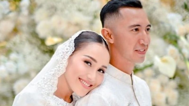 Lettu Fardana Mendadak Hapus Semua Foto Bareng Ayu Ting-Ting, Putus ...