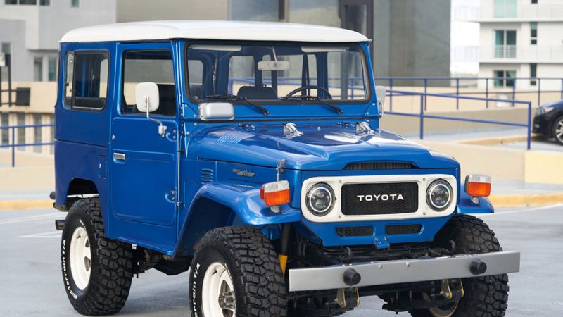 Sejarah Si Mobil "Preman" Mengaspal di Indonesia - ERA.ID