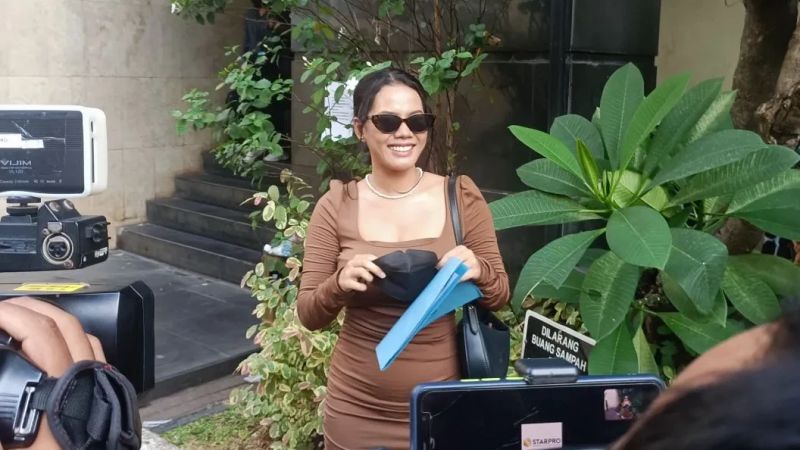 Siskaeee Beserta 10 Pemeran Film di Rumah Produksi Jaksel Jadi Tersangka Pornografi - ERA.ID