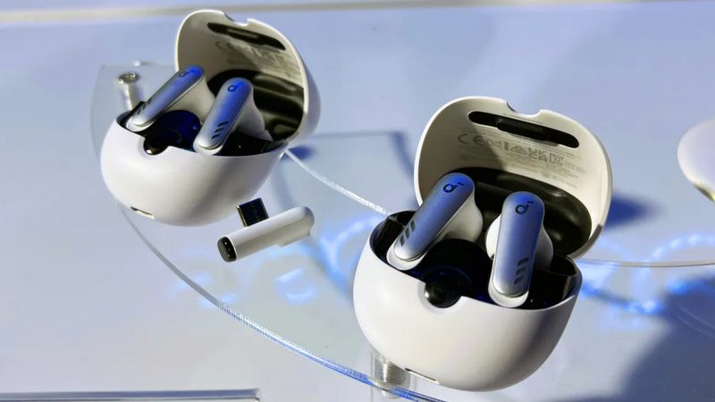 Meta Garap Proyek Gadget Baru, Earbuds yang Dilengkapi Kamera AI - ERA.ID