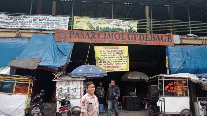 Pasar Pakaian Bekas Cimol Bandung Didorong Jadi Destinasi Wisata ...