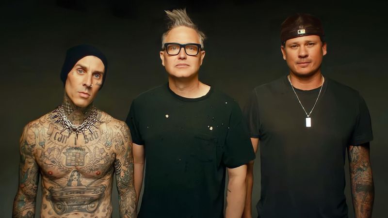 Blink-182 Kembali Dalam Formasi Asli dan Rilis Lagu Baru 'Edging' - ERA.ID