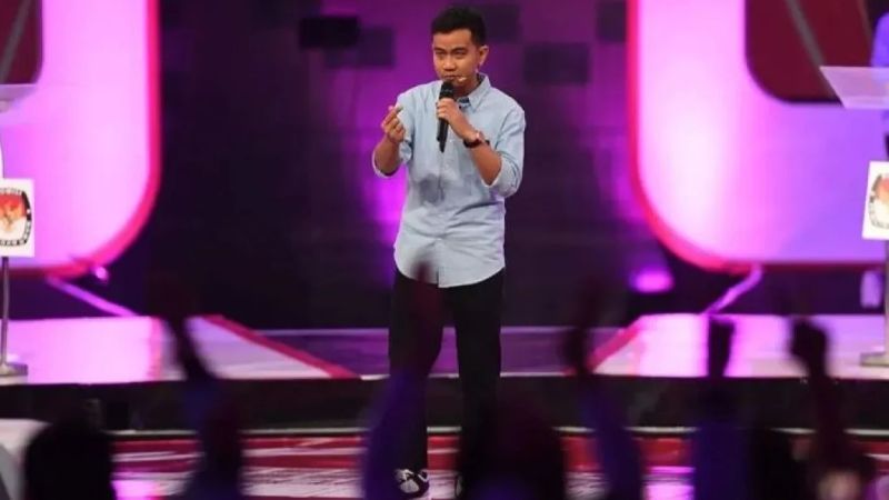 Timnas AMIN Percaya KPU Terkait Kecurigaan Microfon saat Debat Cawapres ... Timnas AMIN Percaya KPU Terkait Kecurigaan Microfon saat Debat Cawapres ...