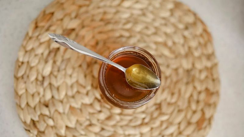 Aturan Minum Madu Sehari Berapa Kali dan Kandungan yang Dimiliki - ERA.ID