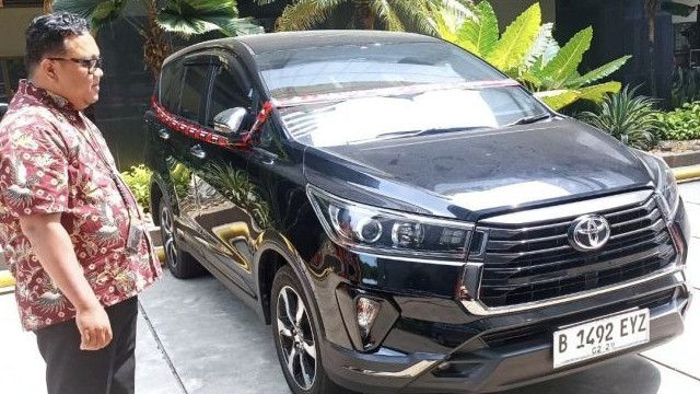 KPK Sita Mobil Innova Milik Anak SYL Thita yang Diduga Hasil Pencucian ...