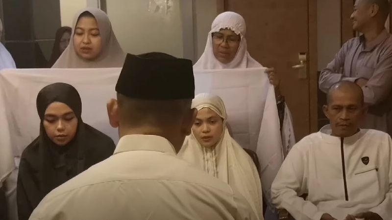 Mengenal Budaya Mappatoppo, Tradisi Penyambutan Jemaah Haji Masyarakat ...